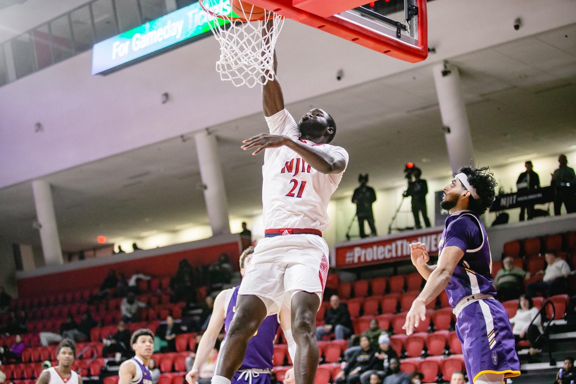 Second Half Run Pushes NJIT Past UAlbany on Saturday at the WEC